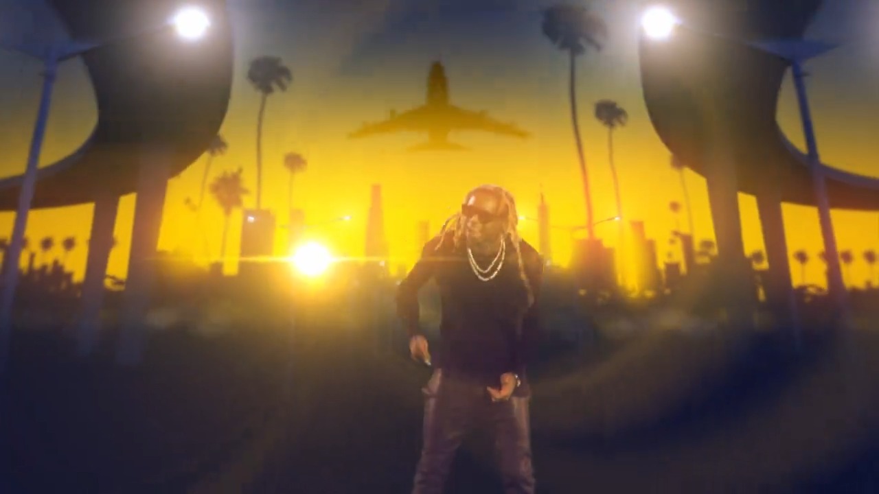 Hopp Over Bayless Gif