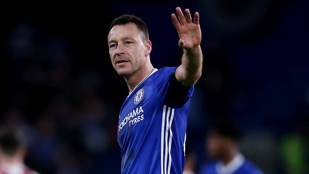 ولد جون جورج تيري في 7 ديسمبر 1980 في باركينج ، لندن الكبرى. التحق بمدرسة إيستبري الشاملة ولعب ...