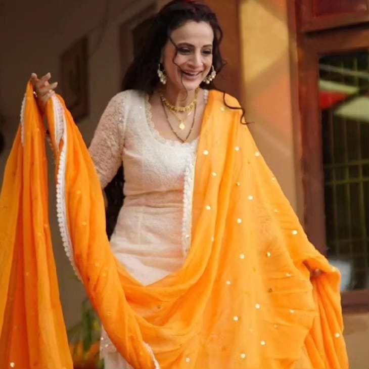 Alia Bhatt In Yellow Punjabi Dress