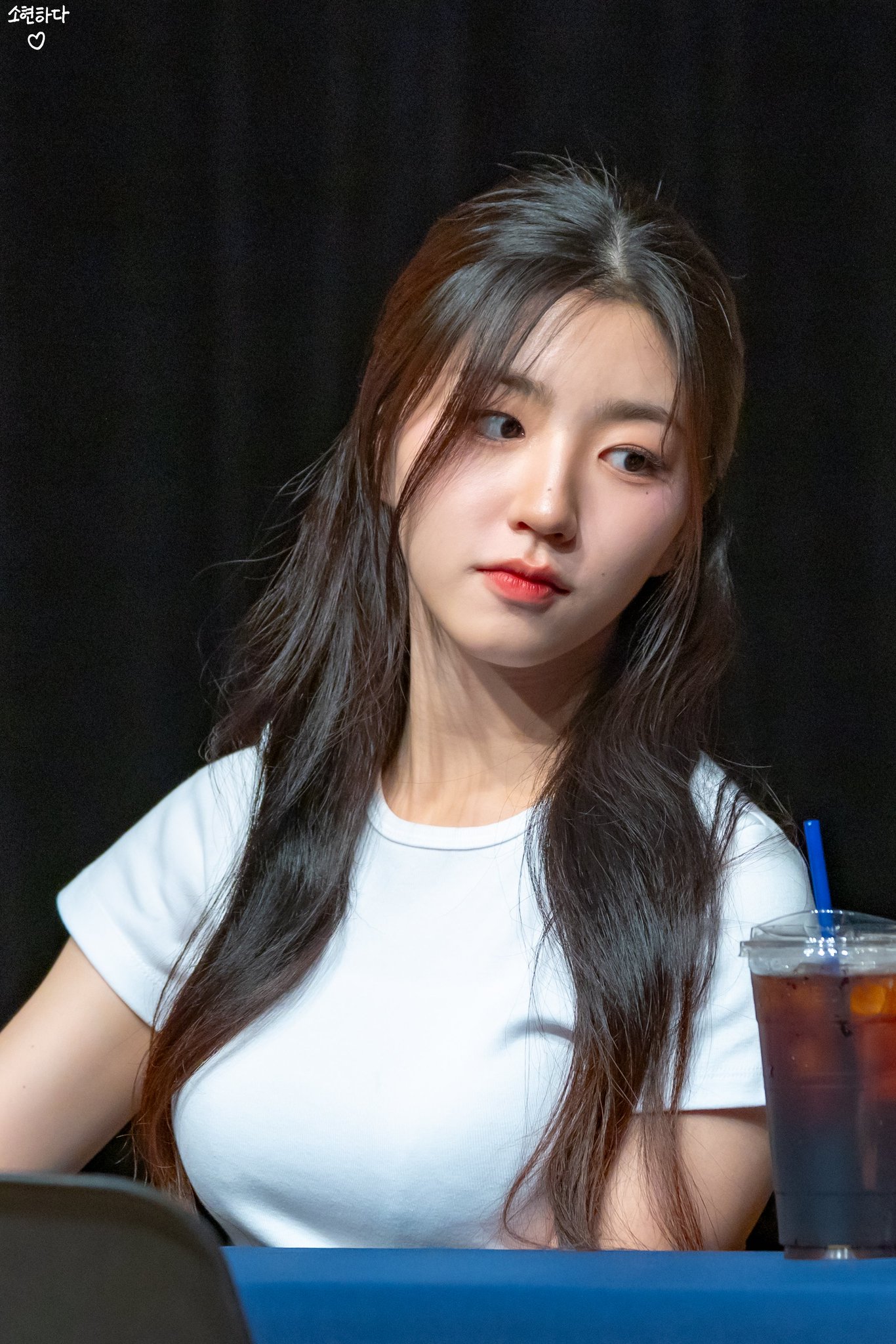 tripleS SoHyun又擺對波上枱 | LIHKG 討論區