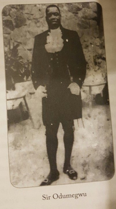 Oldest money. Sir Louis Phillip Odumegwu Ojukwu. Nigeria's first ...