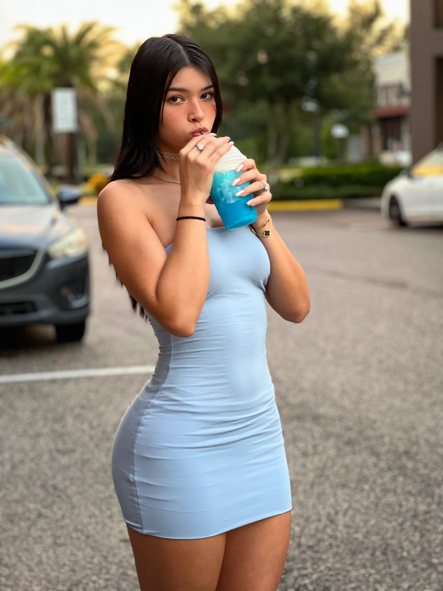 Aishah Sofey(@aishahsofey ):Can I