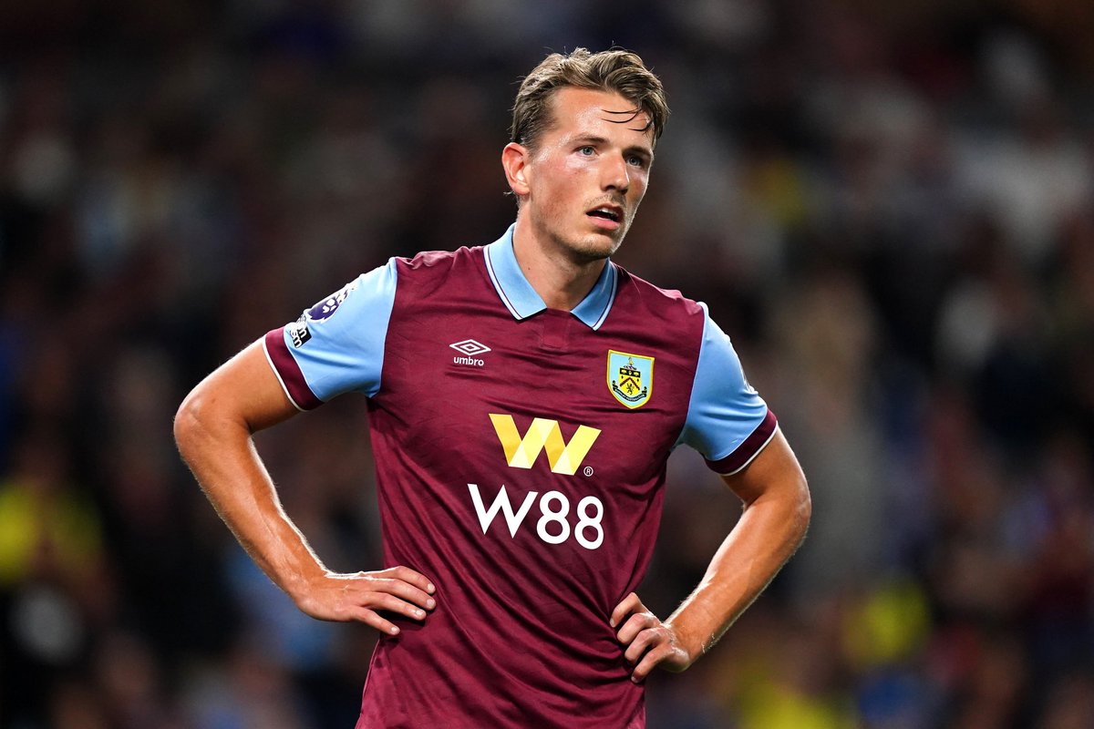 📈📉 𝐀𝐥𝐭𝐚𝐬 𝐲 𝐛𝐚𝐣𝐚𝐬 𝐝𝐞 𝐥𝐚 𝐏𝐫𝐞𝐦𝐢𝐞𝐫 𝐋𝐞𝐚𝐠𝐮𝐞 𝐞𝐧 𝐚𝐠𝐨𝐬𝐭𝐨 El mercado ha cerrado ...