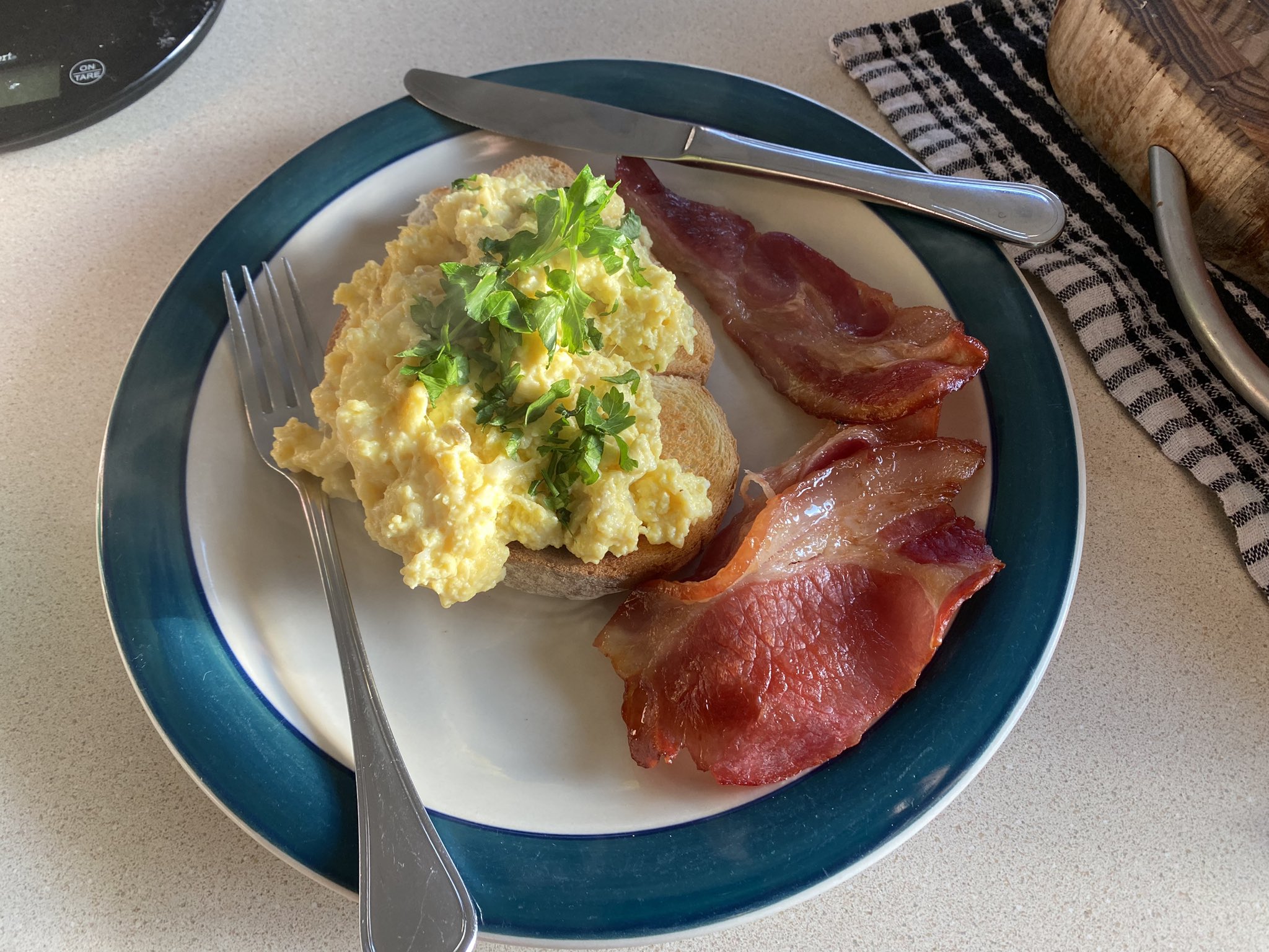 Scrambled Emu Eggs 18 Varieties Of Eggs, Explained