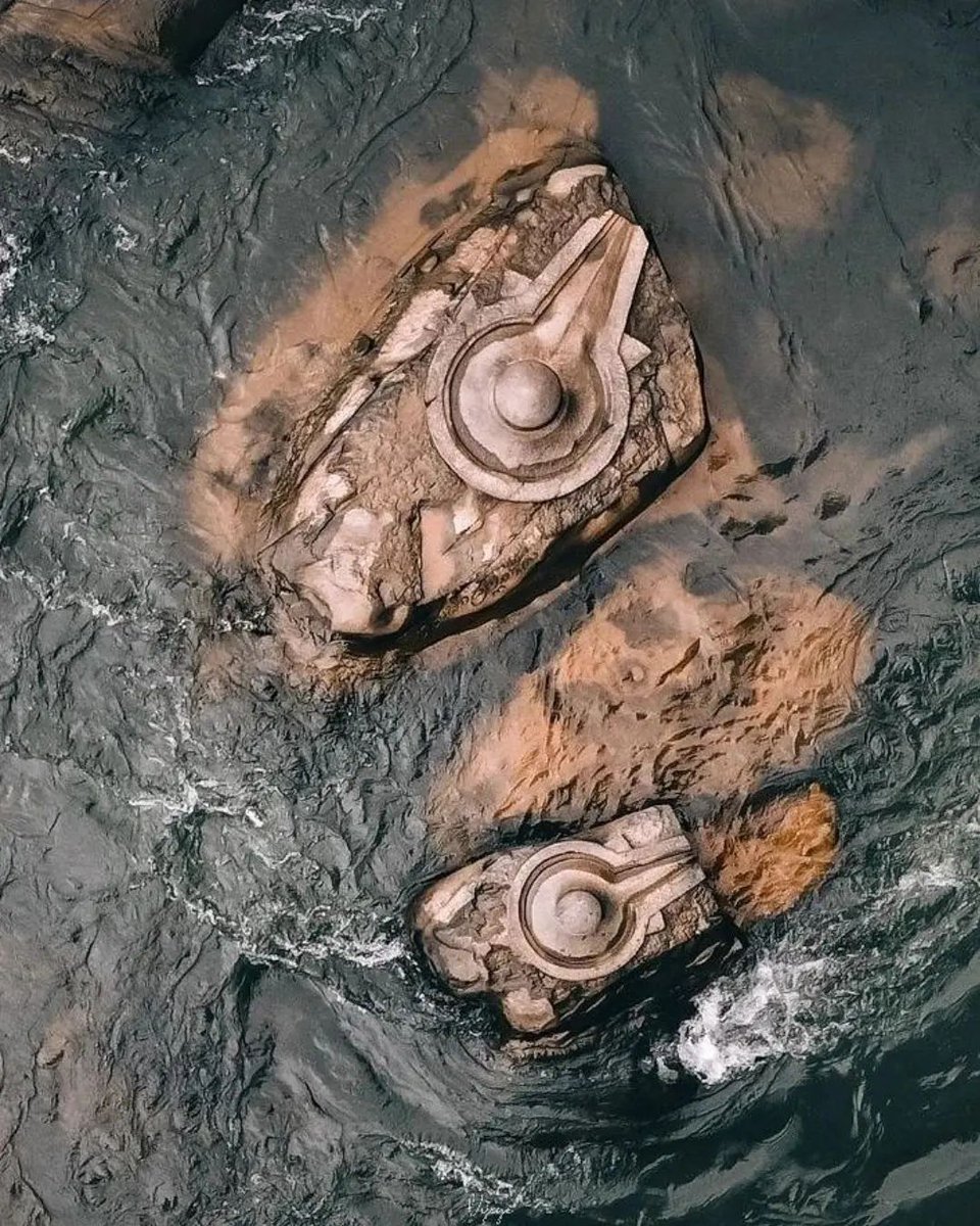 12 extremely rare manifestation of Shivlingams🔱 1. Shri Patleshwar ...