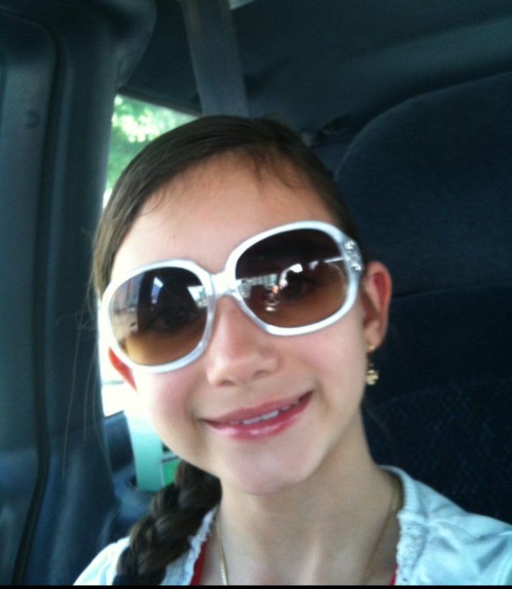 Massiel Castro's Instagram, Twitter & Facebook on IDCrawl