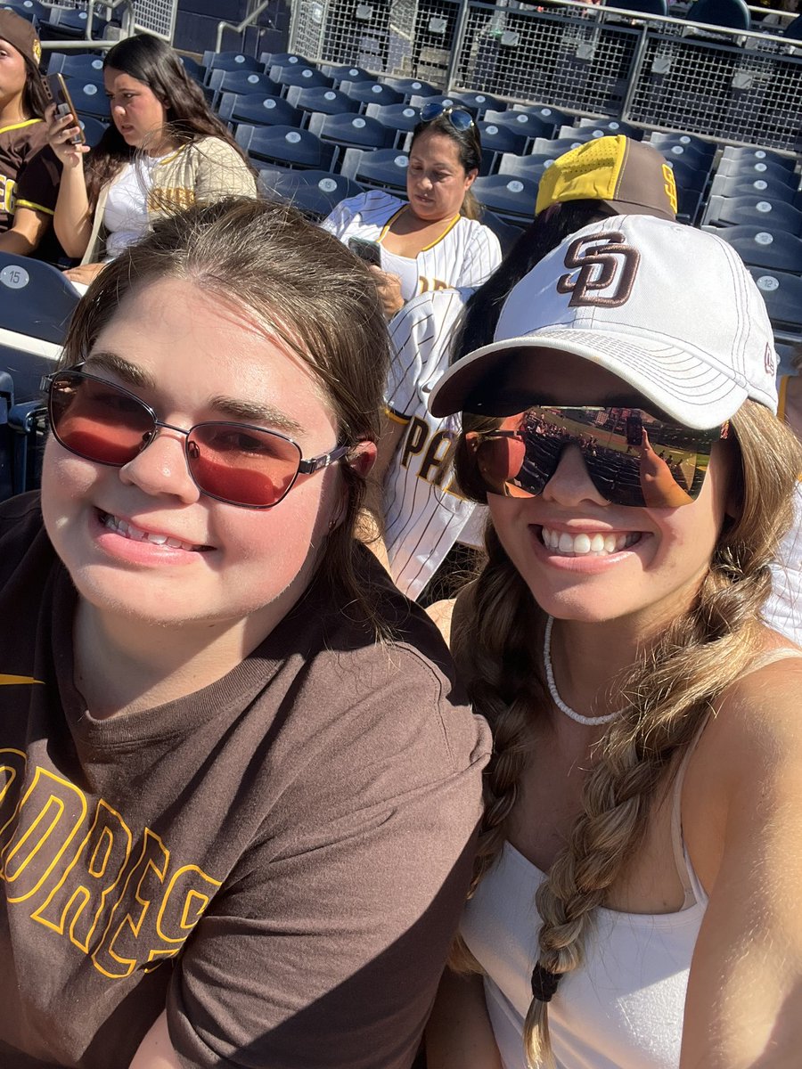 Taylor Eldridge's Instagram, Twitter & Facebook on IDCrawl