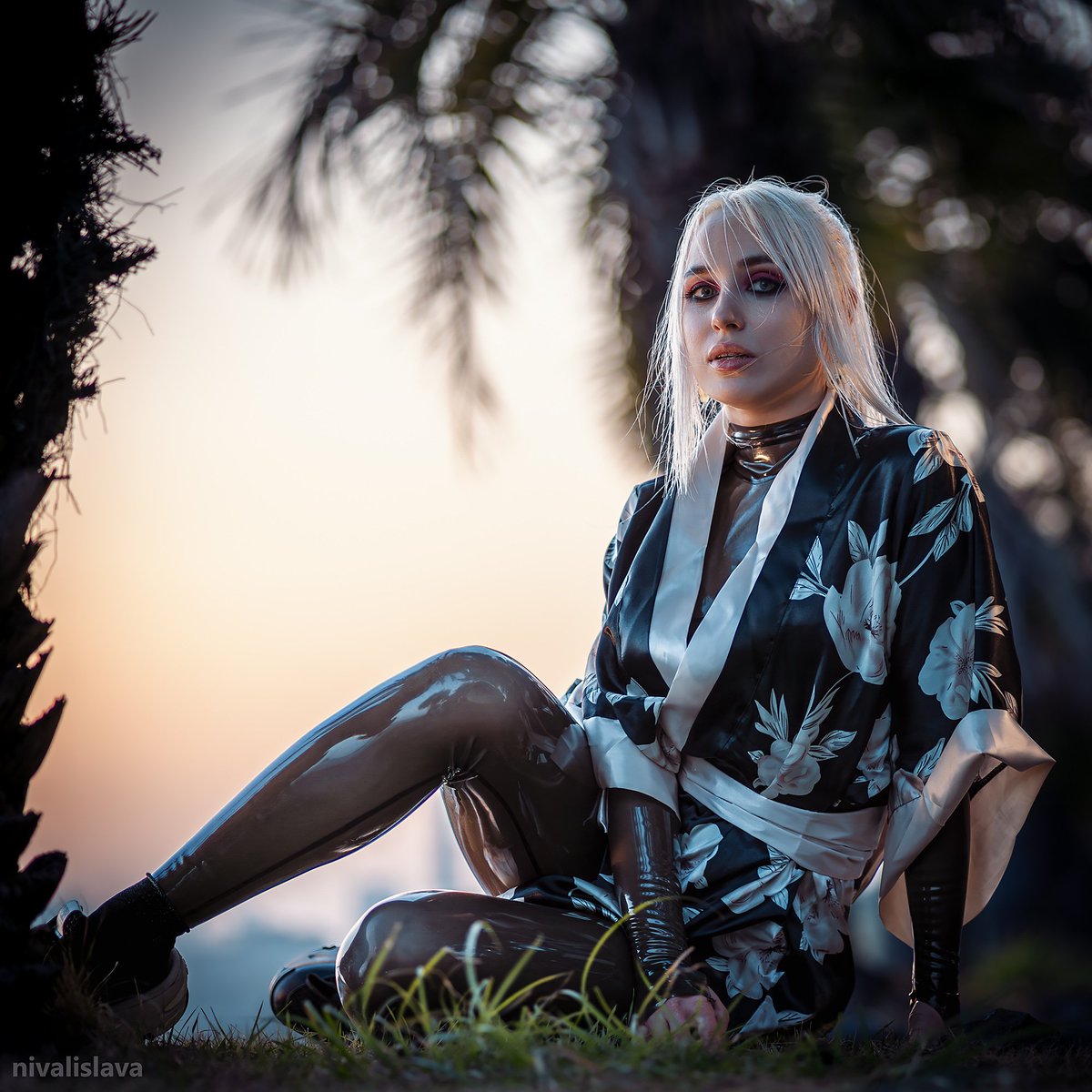 glove @tightgloves - Twitter Profile | Sotwe