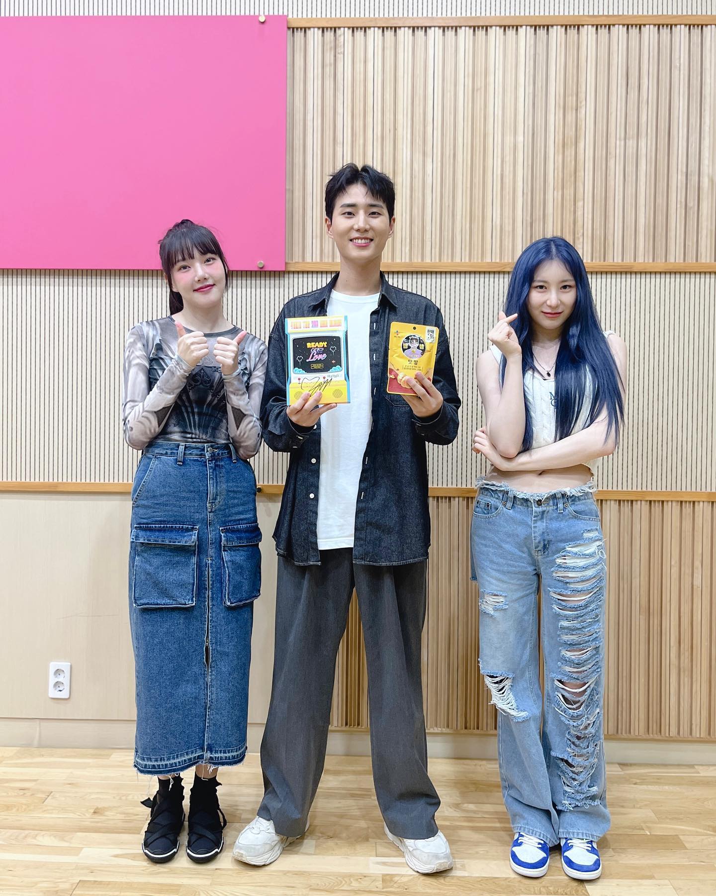 [BUDDY+Na.V+LUVU+WOORIN]Yerin個人迷你二專[Ready, Set, LOVE]大發 (37) | LIHKG 討論區