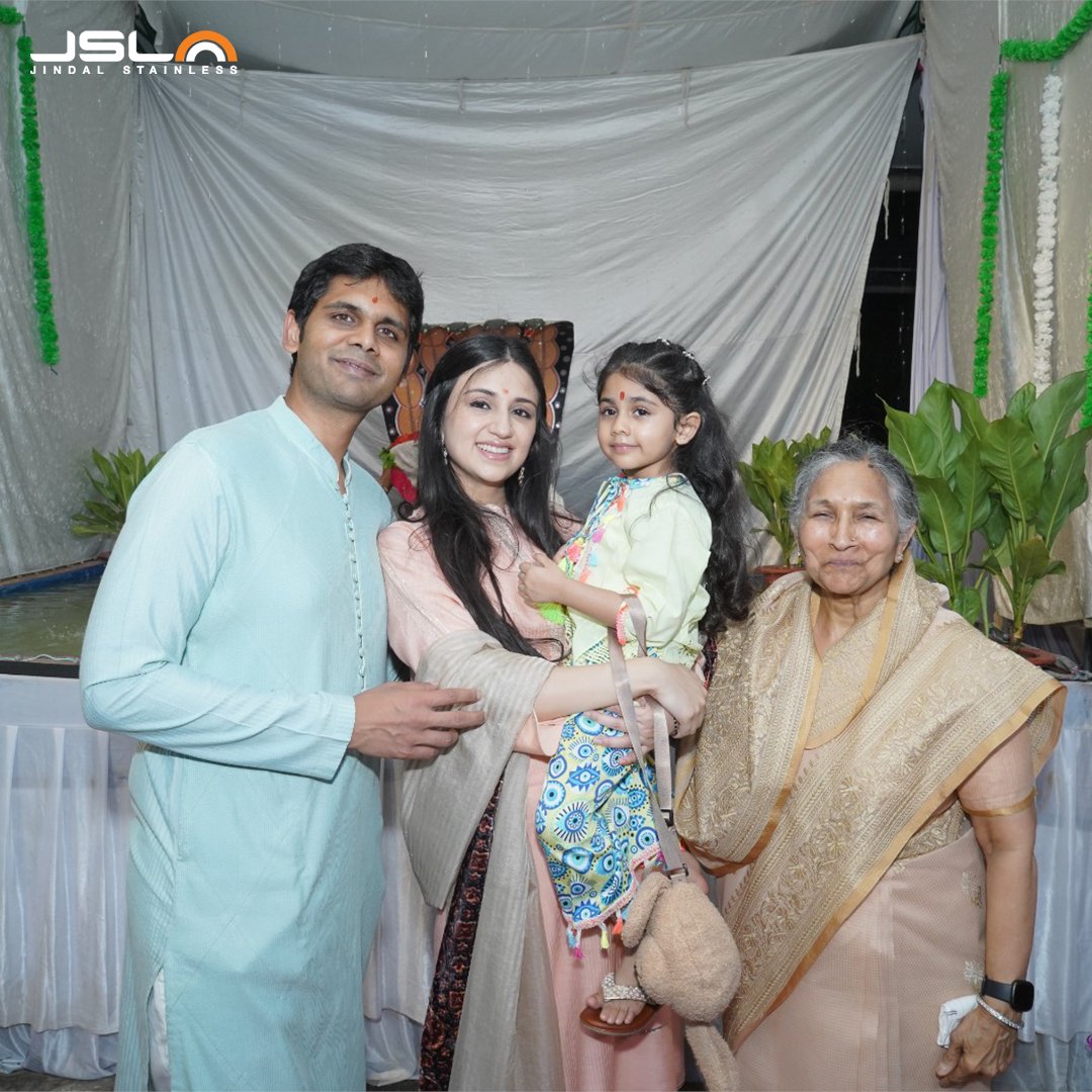 Jindal Daughter Wedding JSW Scion Parth Jindal Gets Engaged To Jasani