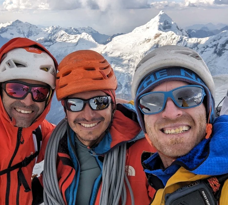 Encarnacion Flores's Instagram, Twitter & Facebook on IDCrawl