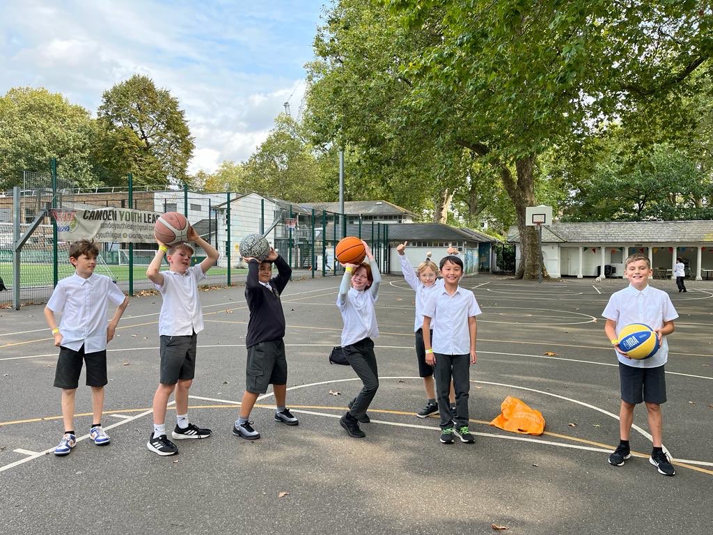 New Library Installation! - News - Harpenden Academy