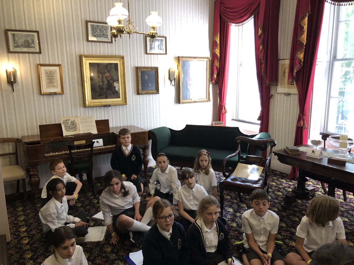 New Library Installation! - News - Harpenden Academy