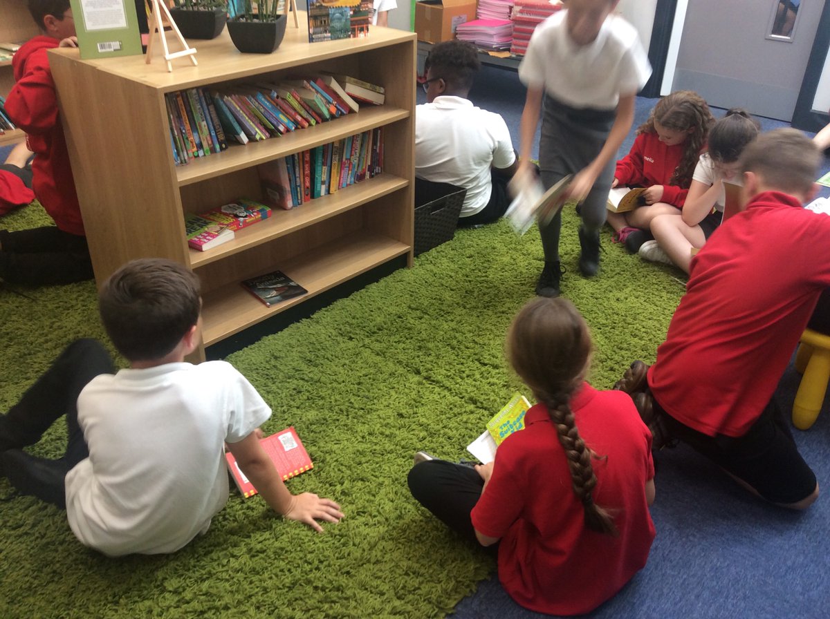 Twitter Feed - Stoneferry Primary School