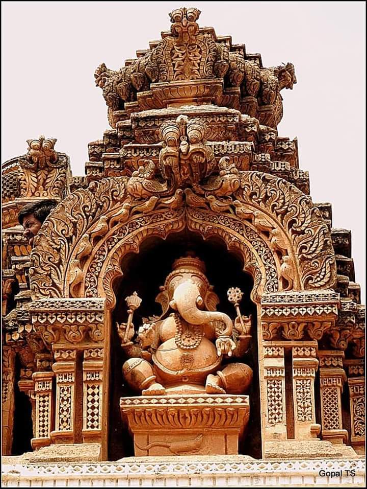 The Temple Which Has 32 forms of Lord Ganesha 🚩🚩 🌹 Nanjanagudu, is a ...