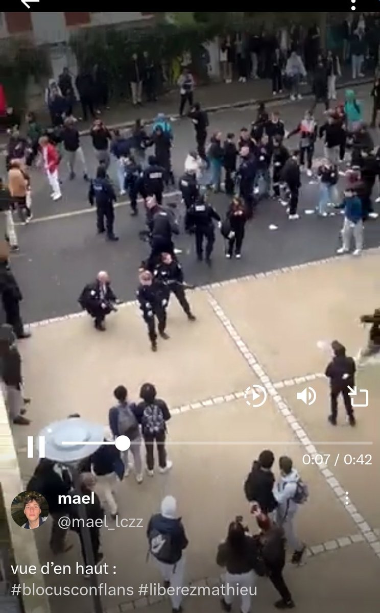 Tiny Gavroche's Threads – Thread Reader App