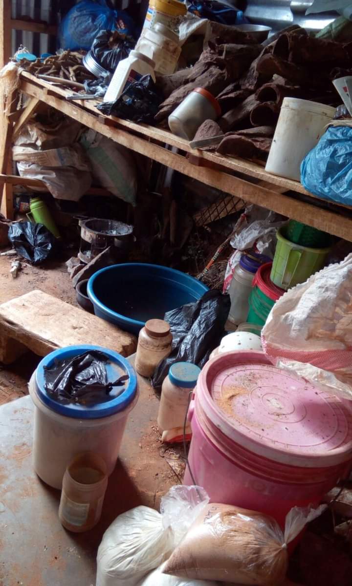 UFAHAMU UCHAWI UNAITWA QADHAFATU RRAHMIYAT. Uchawi huu ni uchawi ambao ...