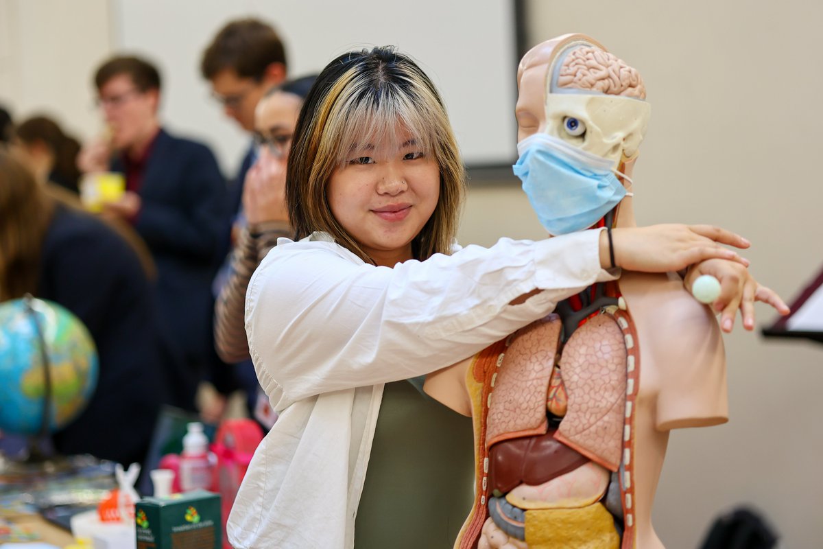 Welcome to Sir Henry Floyd Grammar School