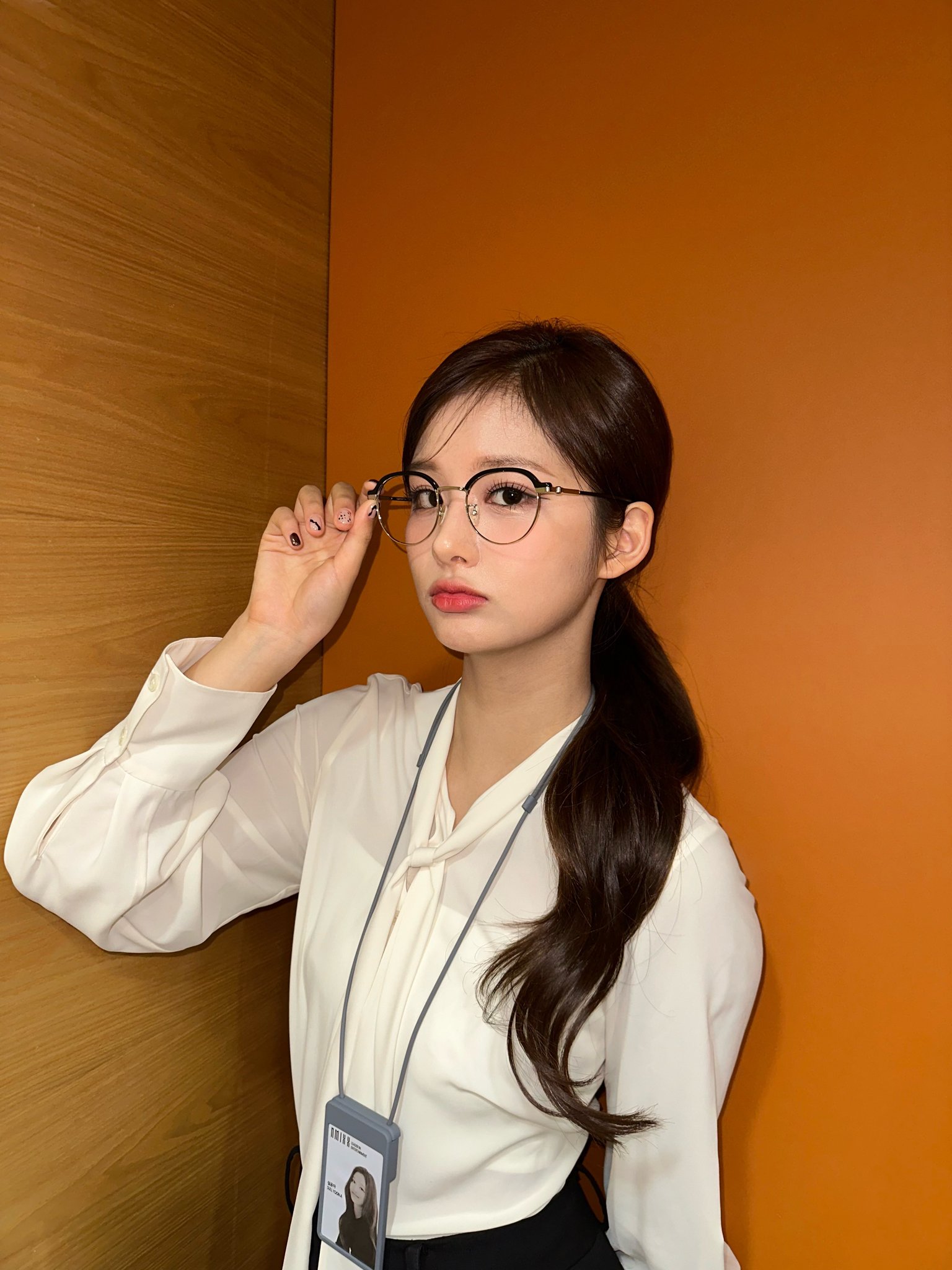 OL Look雪允妹妹 | LIHKG 討論區