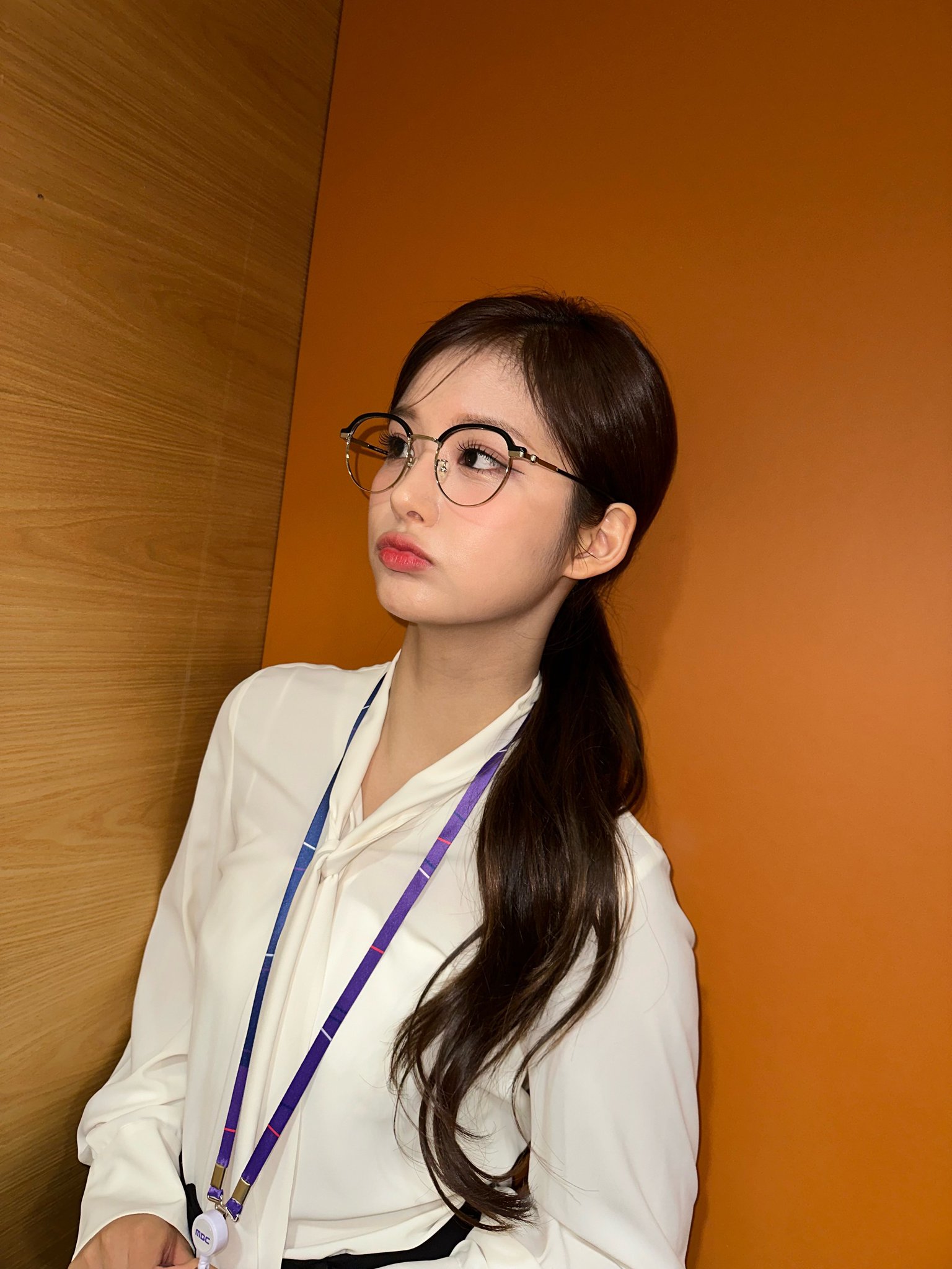 OL Look雪允妹妹 | LIHKG 討論區