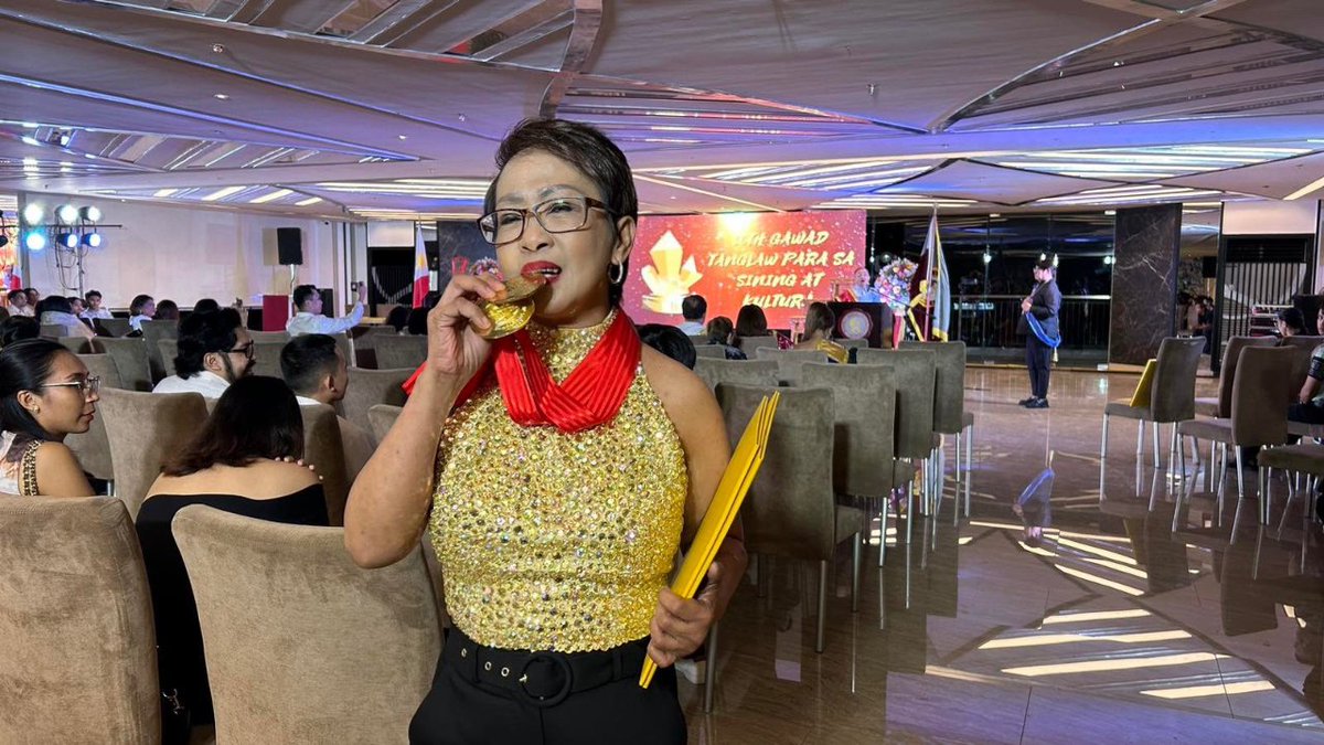 Congratulations, Kapamilya! ️💚💙 Gawad Tanglaw recognized Doris Bigorina ...