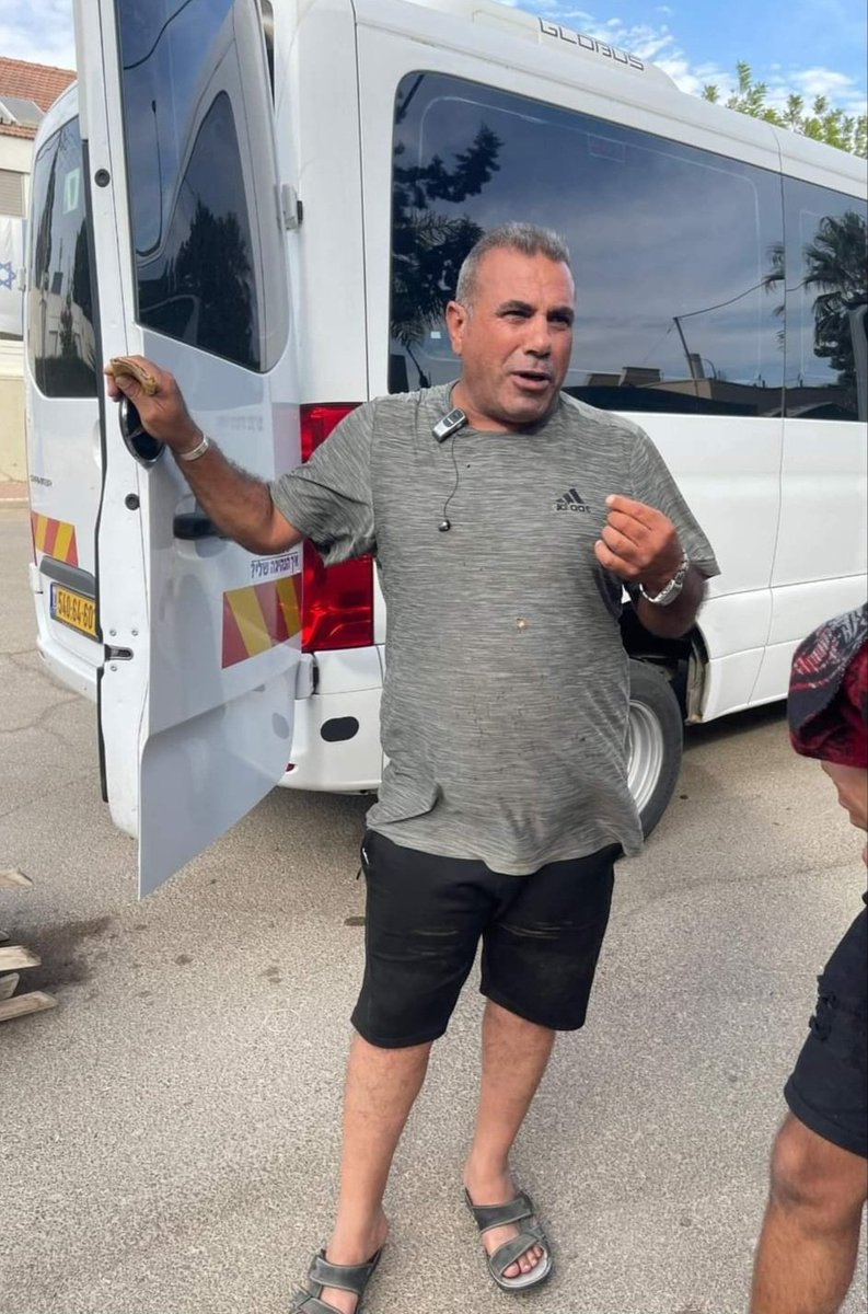 יוסף אלזיאדנה מרהט הסיע אמש במיניבוס שלו תשעה מבלים למסיבה ביער בין ...