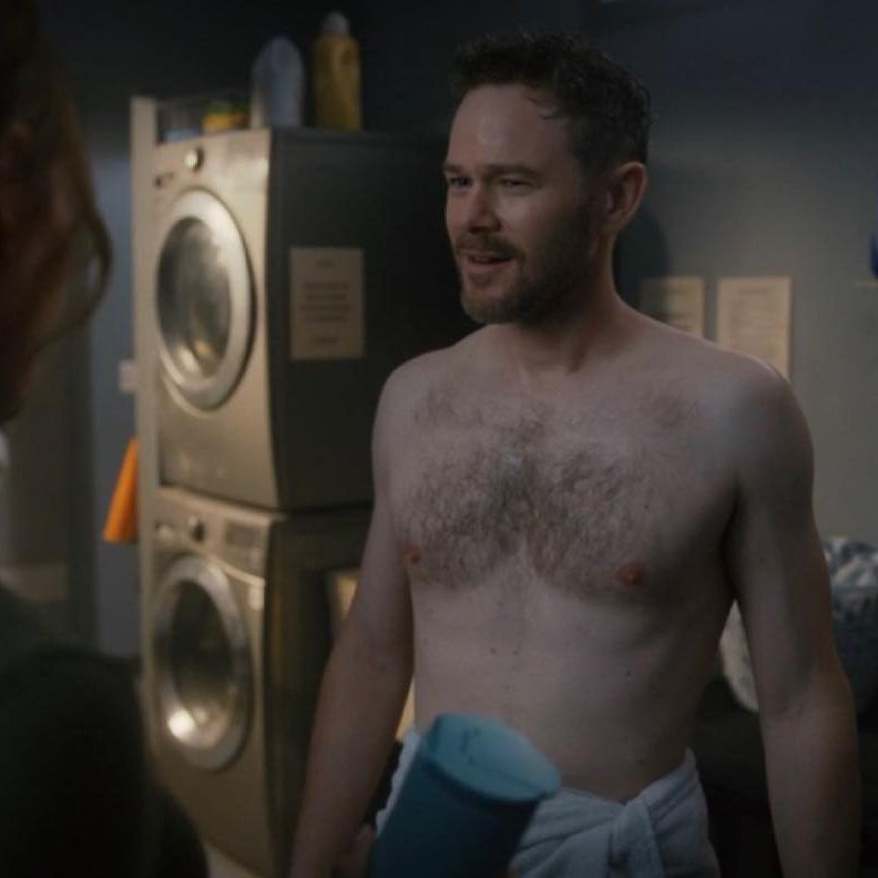 Aaron Ashmore Shirtless
