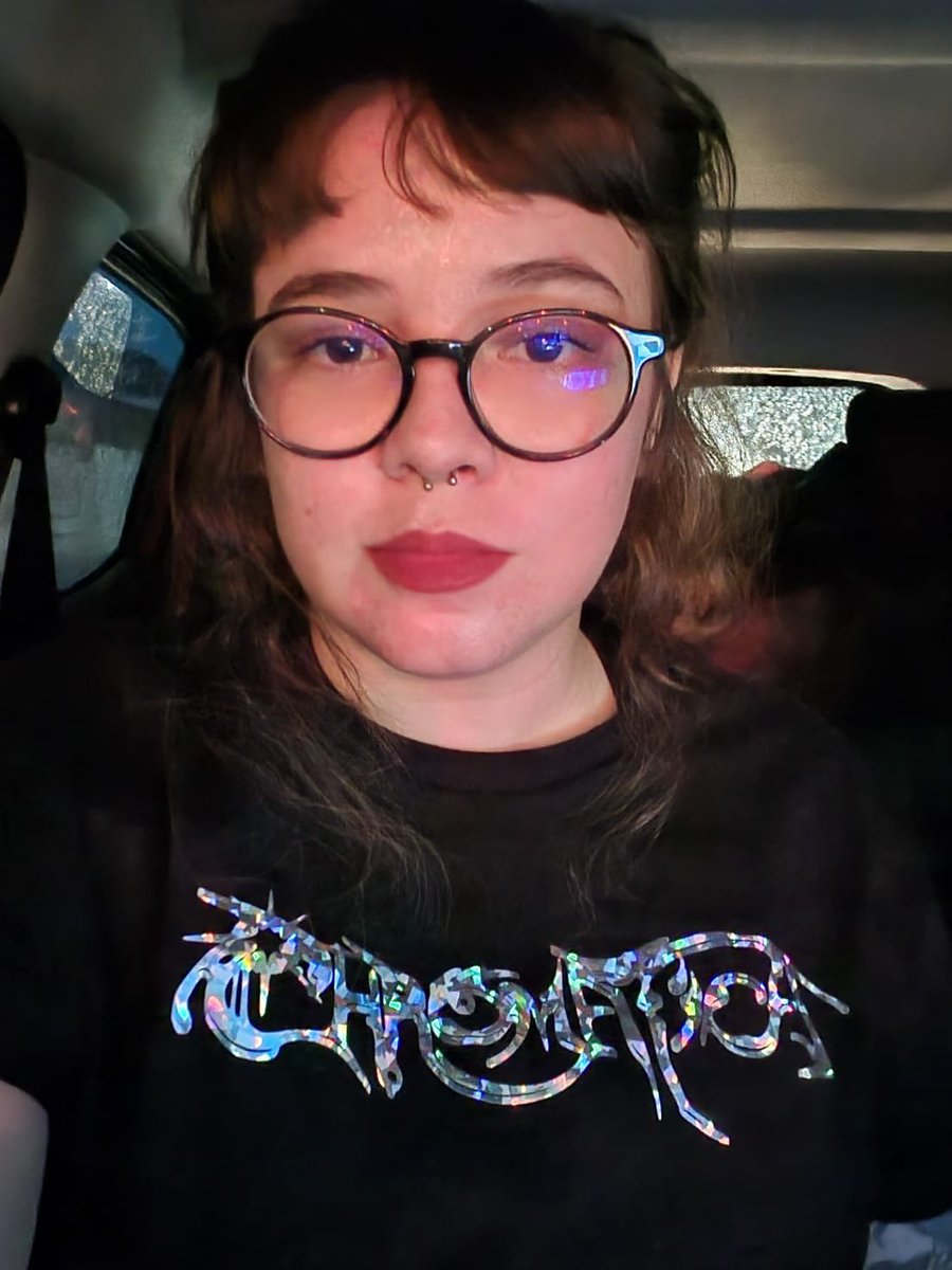 「I'm mare from Brazil and this is my art」|mareのイラスト