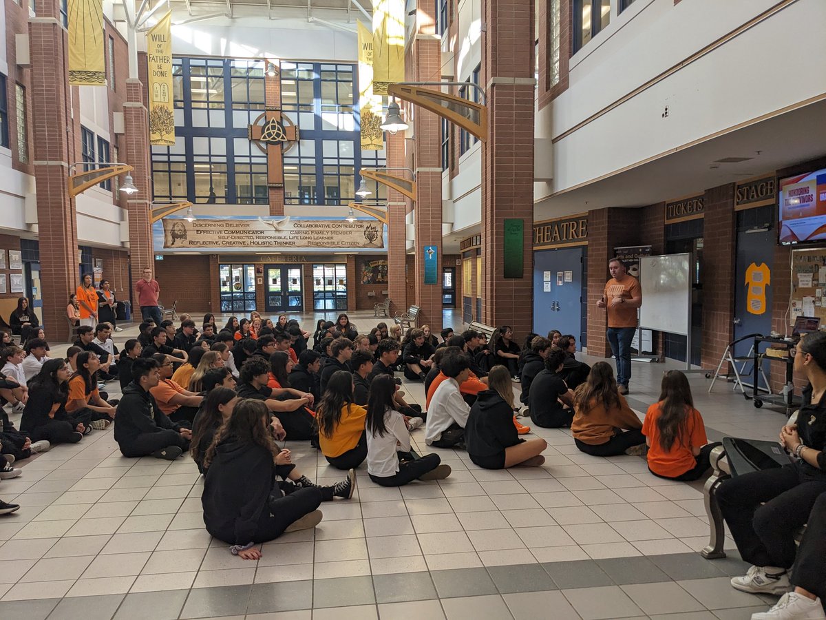 Holy Trinity Catholic Secondary School, Oakville | Halton Catholic ...