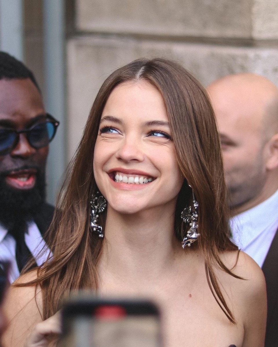 Barbara Palvin Teeth