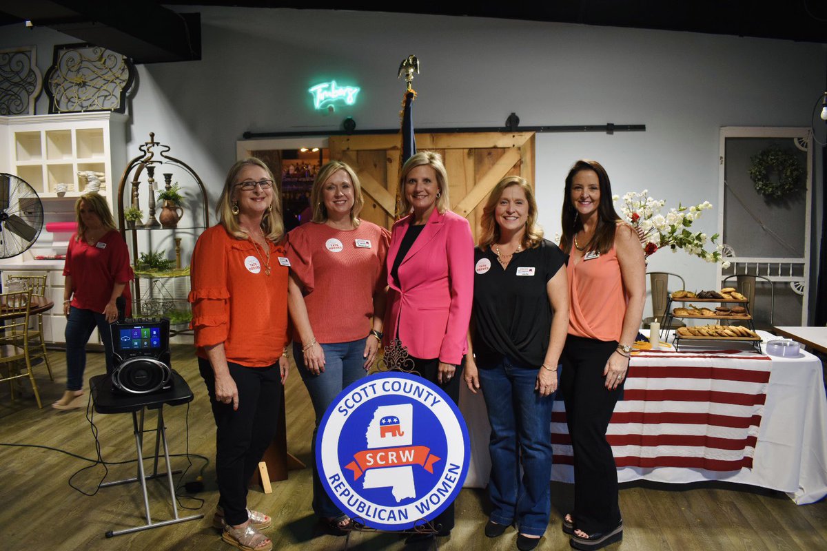 First Lady Elee Reeves - Office of Governor Tate Reeves