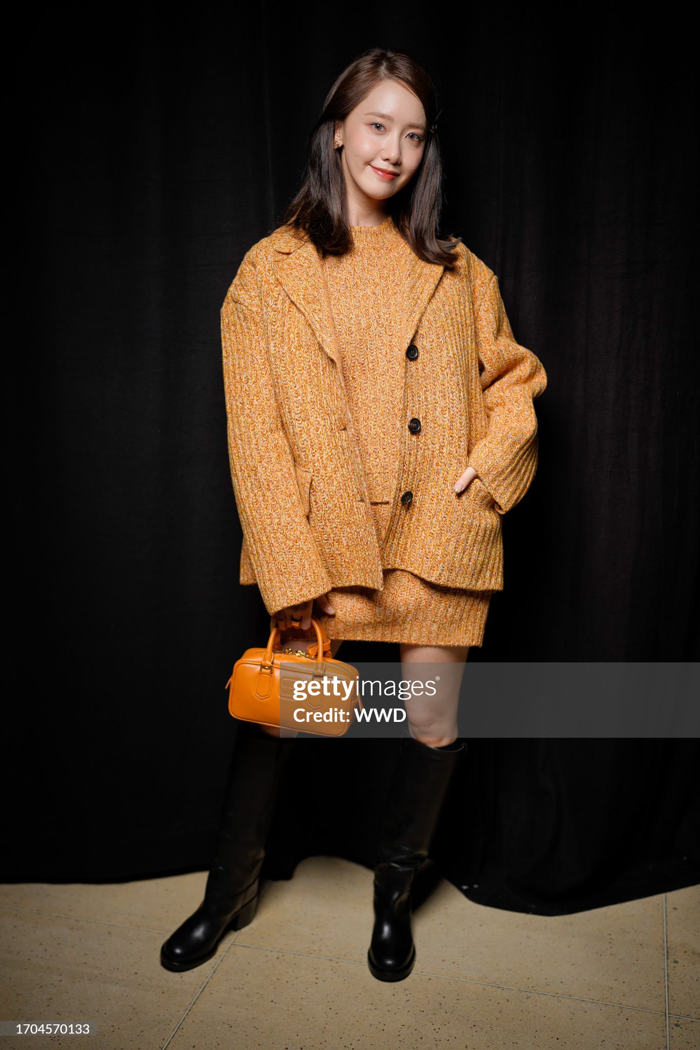 Moda Yoona 2024 YoonA Crowned Winter Fashion Icon And Prepares For