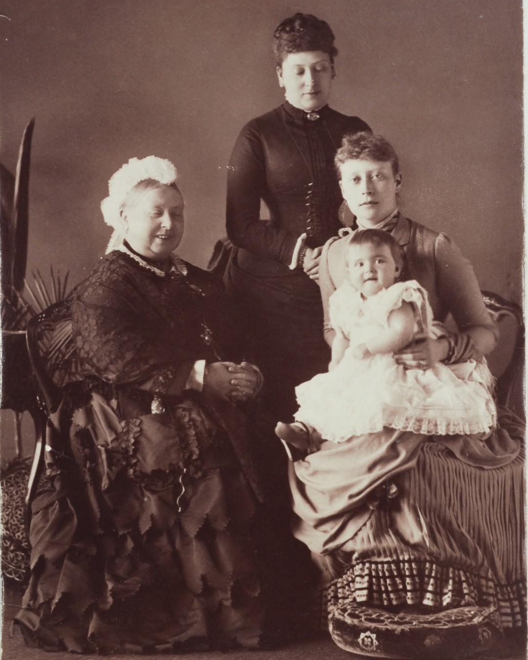 Victorian Era Photos Smiling