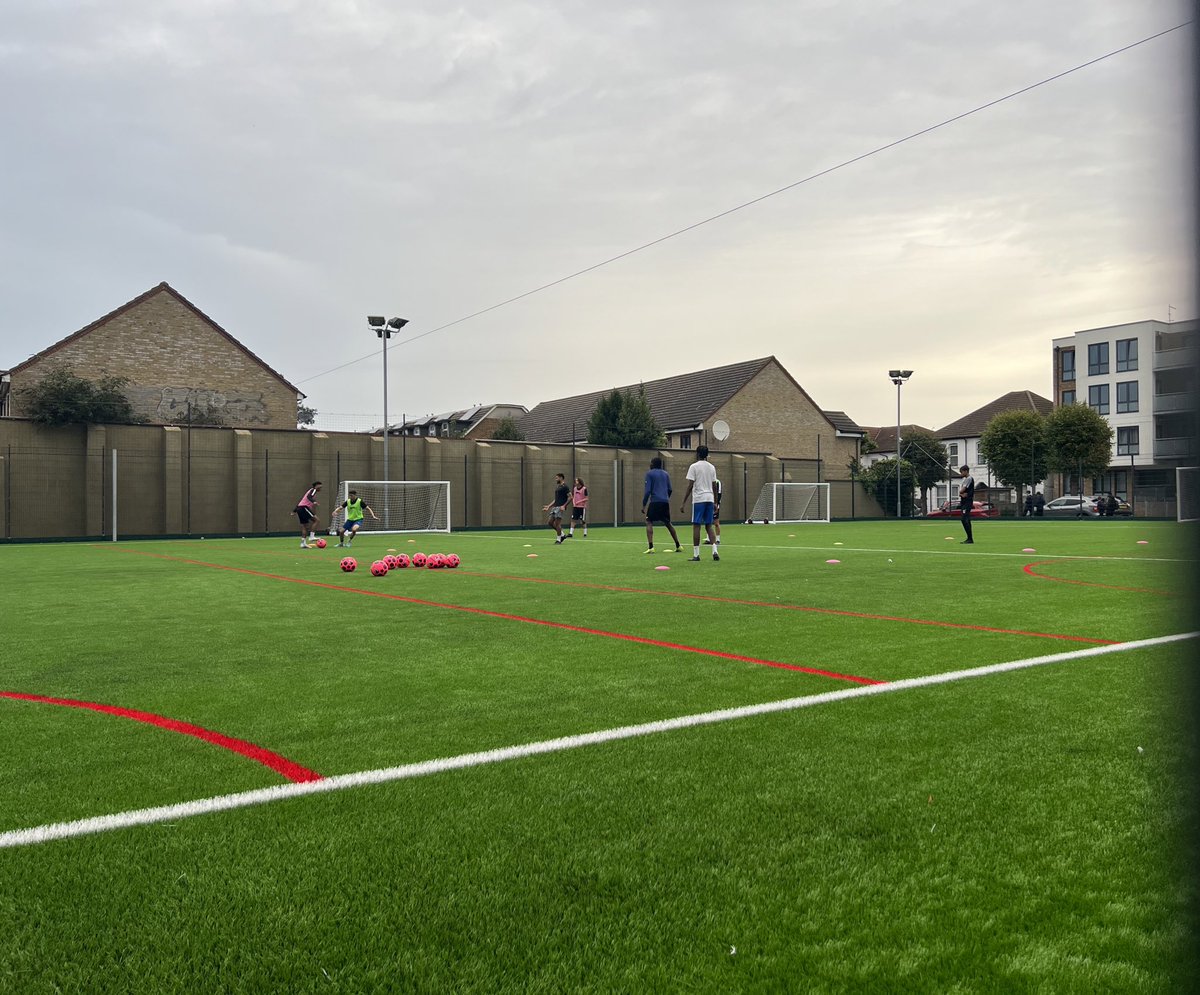 Welcome to Harris Invictus Academy Croydon