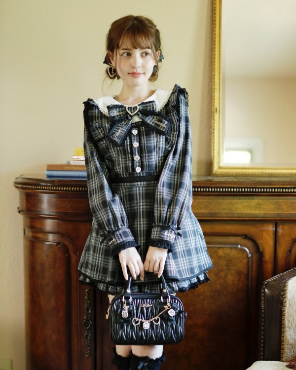 LIZ LISA on X: LIZ LISA on X: