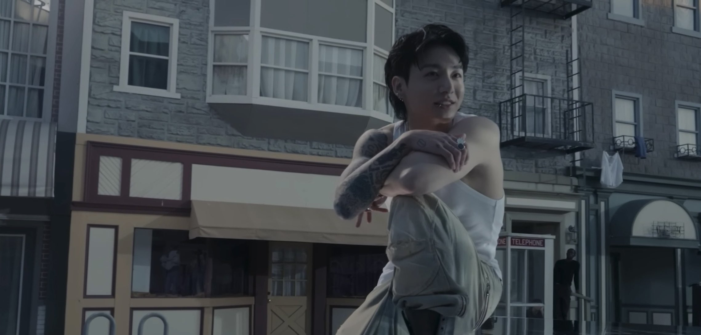 グク 3D MVシューティングビデオ公開 | LoveBTSfromJapan