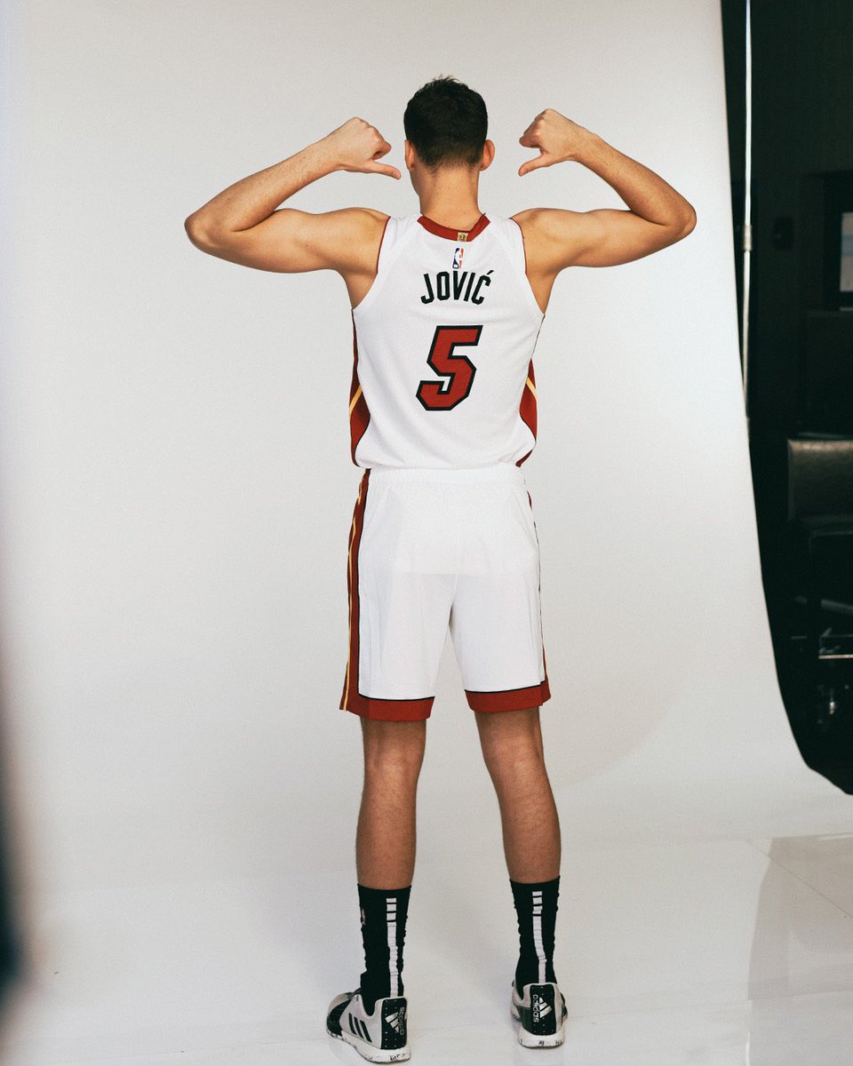 Live stream: Heat 104, Rockets 110 | HoopsHype