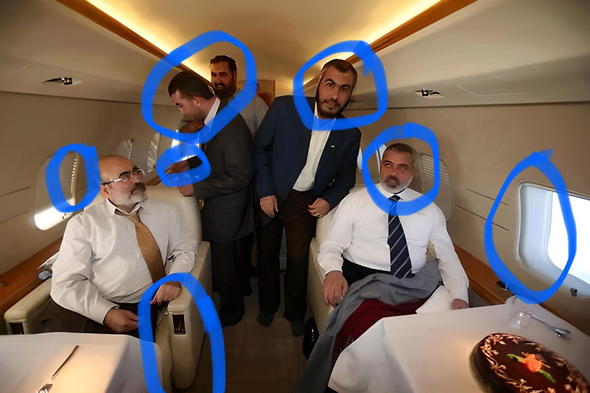 NO WAY THE ISRAEL DIGITAL SPOKESPERSON TWEETED AI PHOTOS 🤡 MORE ISRAEL ...