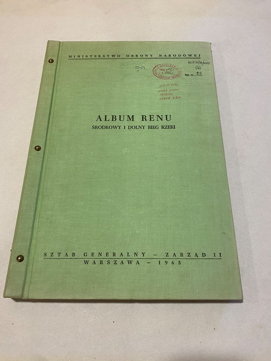 Adam Szulczewski's Threads – Thread Reader App