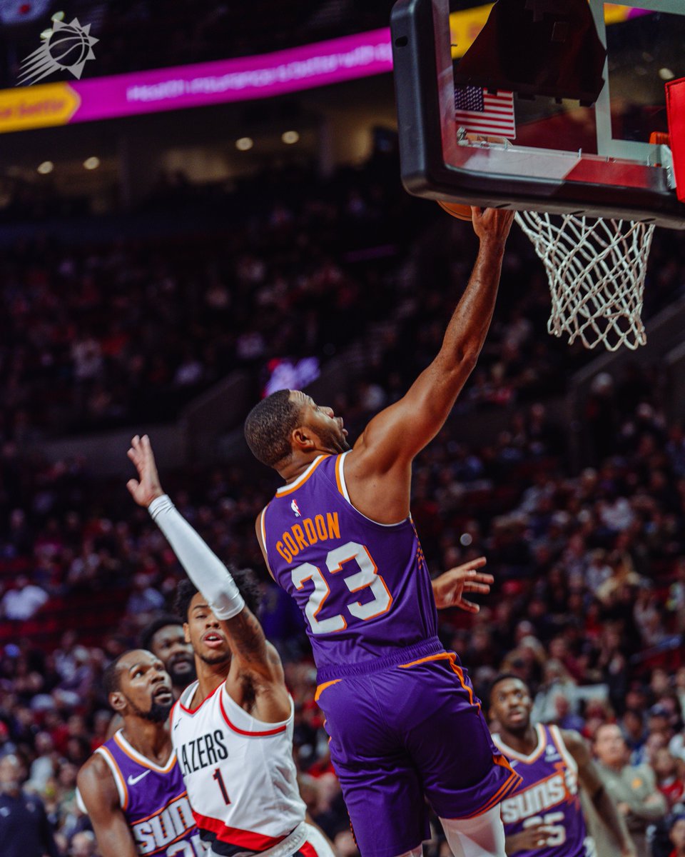 Eric Gordon Dunk