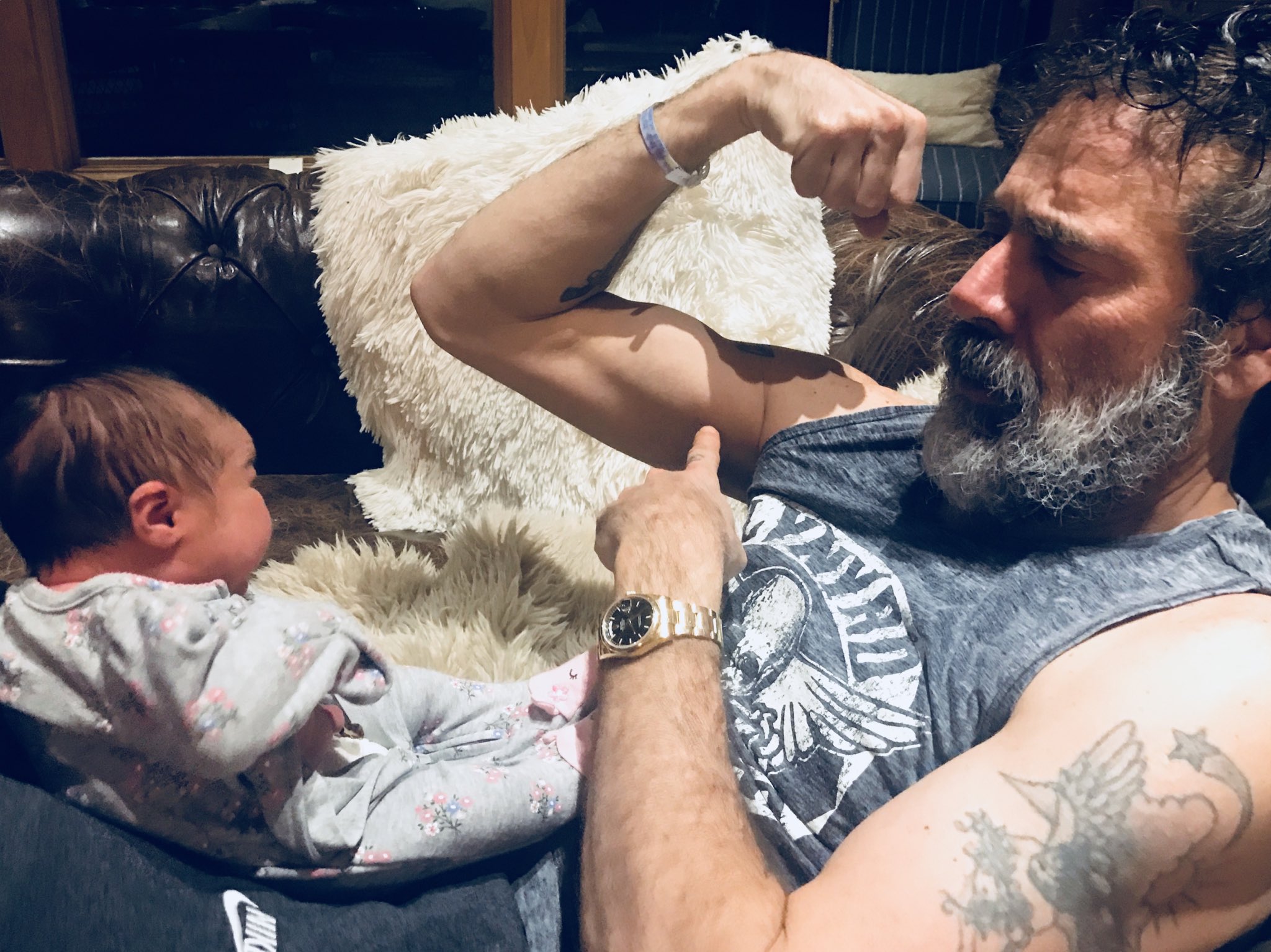 Jeffrey Dean Morgan Baby Jeffrey Dean Morgan's Wife Hilarie Burton