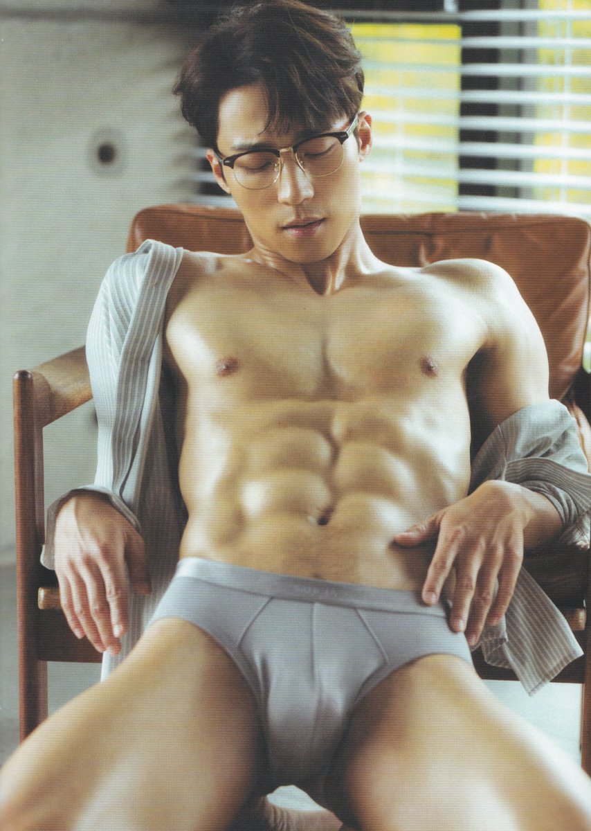 Thread By @obsessingalone - Andy Bian's Good Boy Photobook...