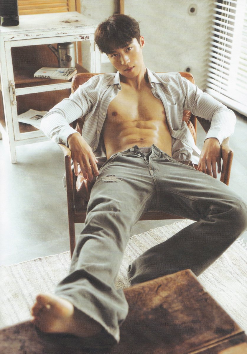 Thread By @obsessingalone - Andy Bian's Good Boy Photobook...