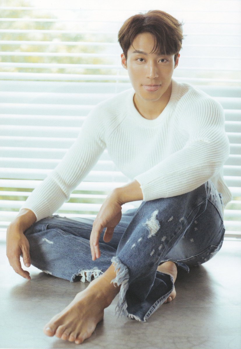 Thread By @obsessingalone - Andy Bian's Good Boy Photobook...