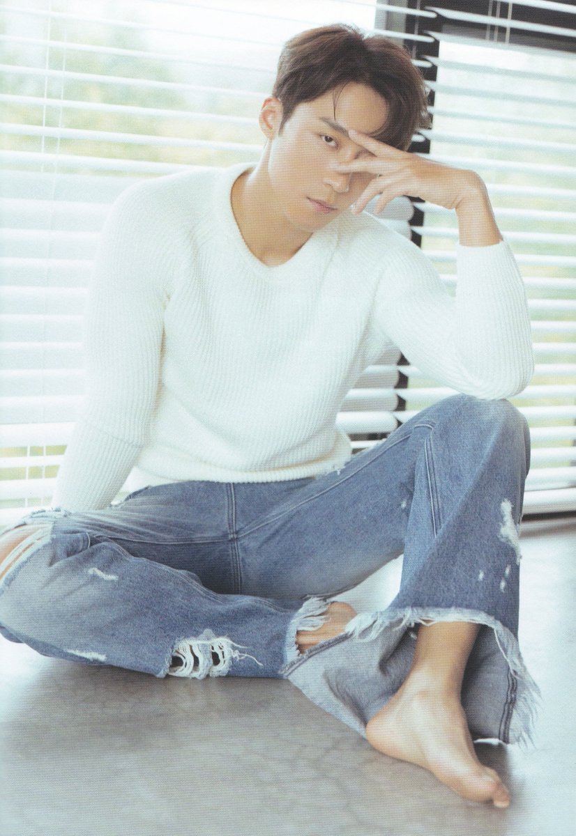 Thread By @obsessingalone - Andy Bian's Good Boy Photobook...