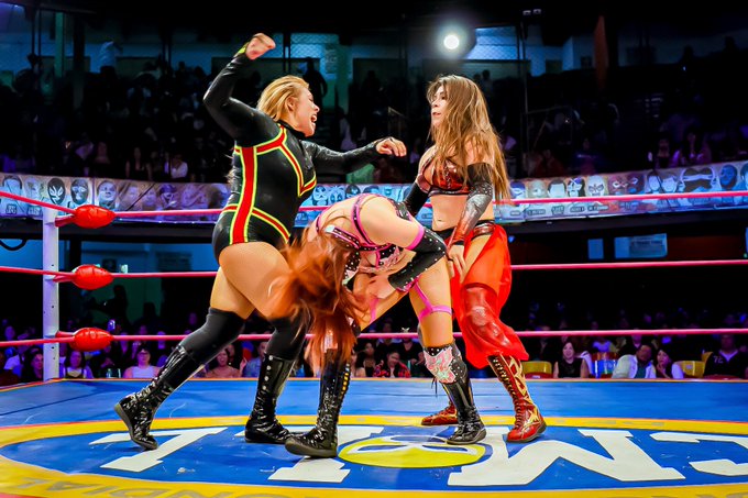 Zeuxis a la final de torneo, Depredadores retienen | Superluchas