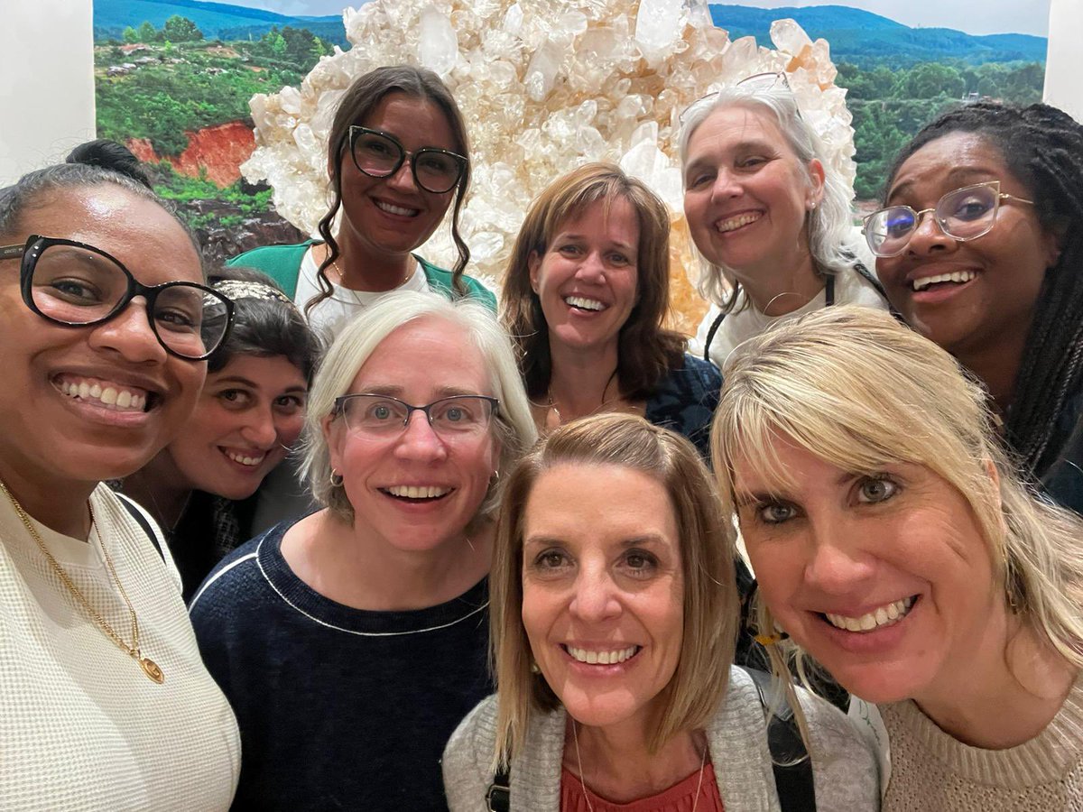 Sarah Slack's Instagram, Twitter & Facebook on IDCrawl