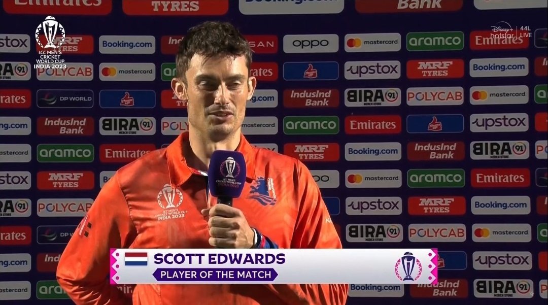 You can't be bad at cricket when your idol is MS Dhoni. SCOTT EDWARDS ️ - المسلسل من ` @rahulmsd ...