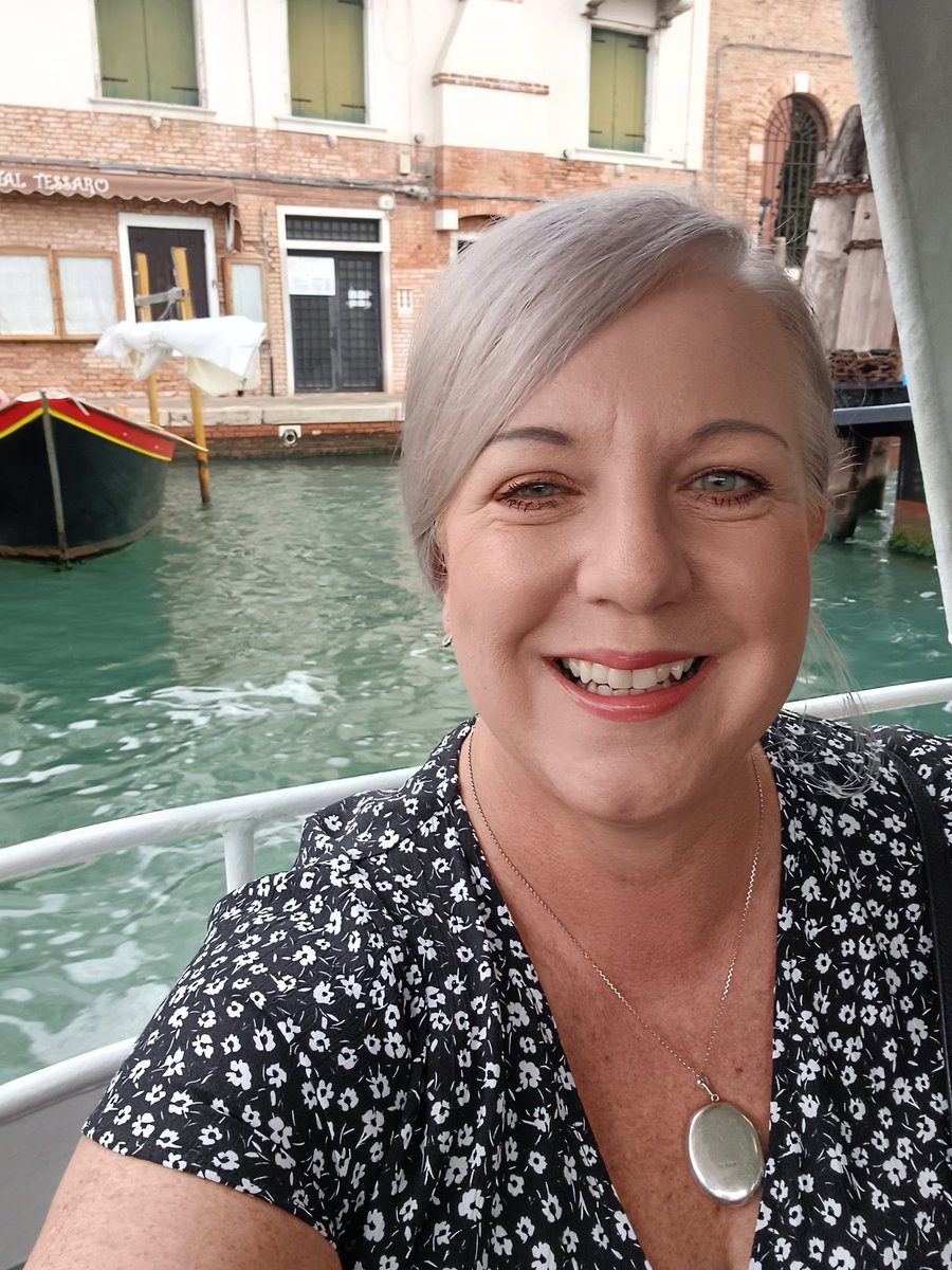 Amanda Bellamy's Instagram, Twitter & Facebook on IDCrawl