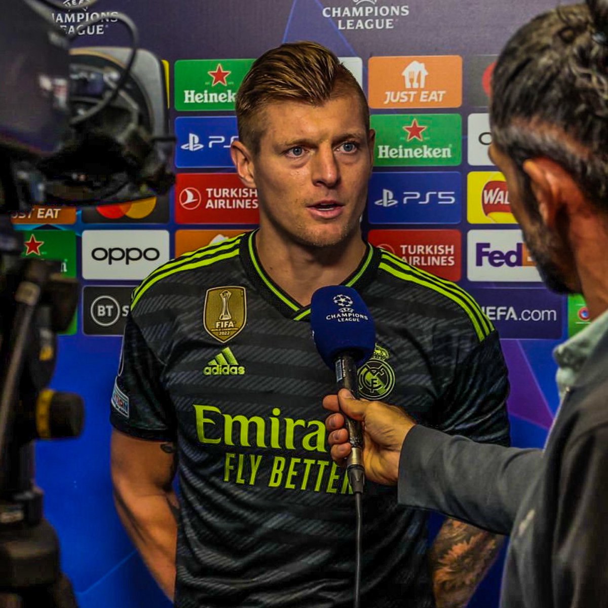KUNA UGUMU KUFIKA MBALI NA KUNA FURAHA KUFIKA MBALI. ASANTE TONI KROOS ...